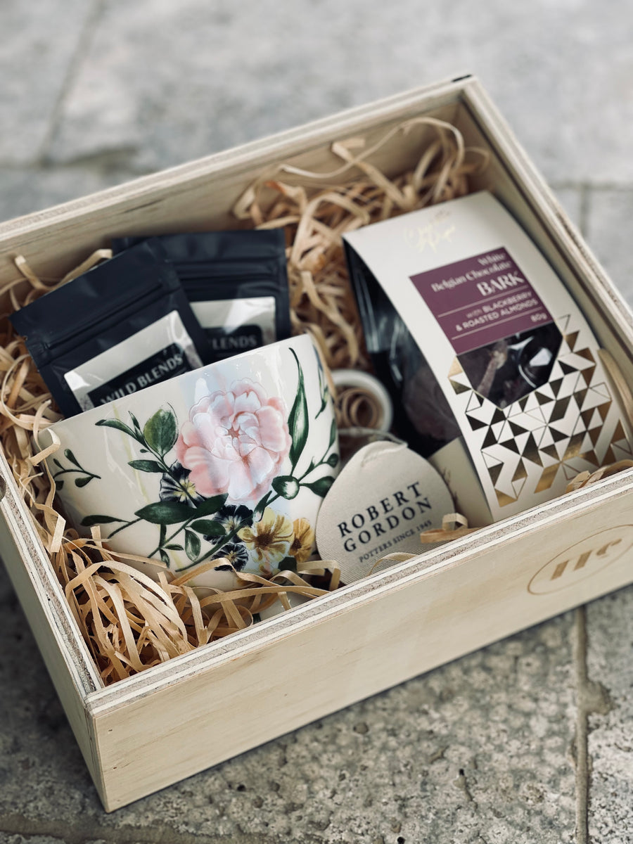 Nostalgic Tea Time – Hamper Culture Gifting Studio