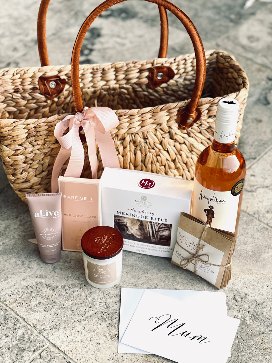 Bella Basket Hamper – Hamper Culture Gifting Studio
